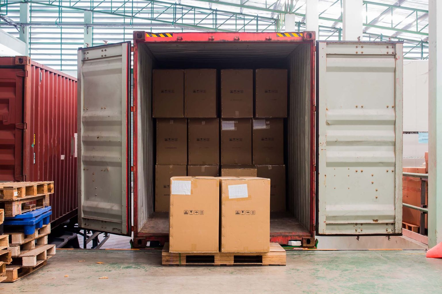 Which Type of Shipping Container is Right for You?